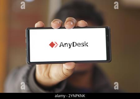 AnyDesk app logo on phone screen Stock Photo - Alamy