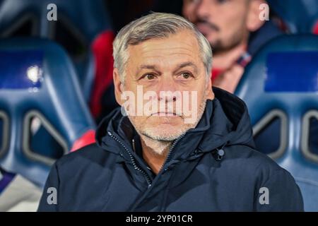 Head Coach Bruno Genesio of Lille during the French championship Ligue ...