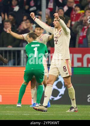 Final celebration Leon Goretzka (Bayern) Cologne, January 14, 2026 ...