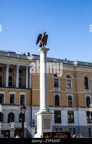 Eagle monument outside the statehouse in Boston, USA Stock Photo - Alamy