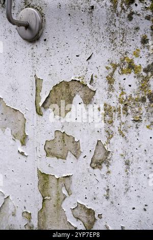 Colour flaking off Stock Photo - Alamy