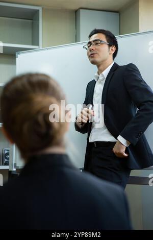 Business people making presentations Stock Photo - Alamy