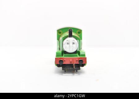 HORNBY R351 0-4-0 PERCY THE TANK No 6 THOMAS & FRIENDS TRAIN LOCO OO ...