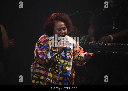 Emelie SANDE, Saengerin, Musikerin, singend, Gesang, Konzert ...