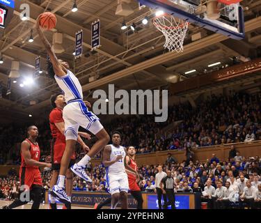 Duke guard Isaiah Evans (3) dunks against Howard center Danas ...