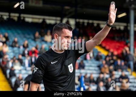 Referee Lewis Smith during the Sky Bet Championship match at Vicarage ...