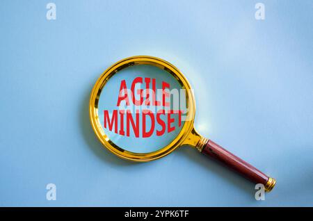 Agile Mindset symbol. Magnifying glass with words Agile Mindset ...