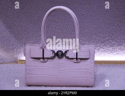 VERSACE BAG FOR WOMAN ON DISPLAY INSIDE THE FASHION BOUTIQUE Stock ...
