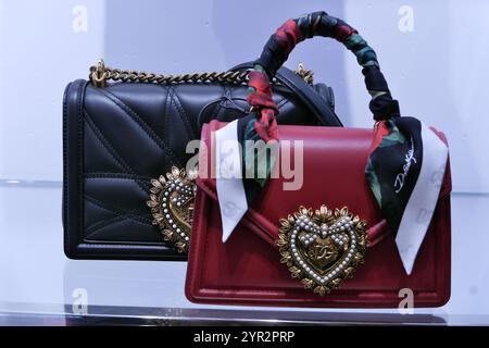 VERSACE BAGS FOR WOMAN ON DISPLAY INSIDE THE FASHION STORE Stock Photo ...