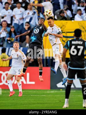 Minnesota United forward Bongokuhle Hlongwane (21) celebrates after ...