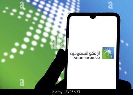 Saudi aramco logo on smartphone Stock Photo - Alamy