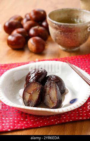 Chestnuts boiled, chestnuts and sweets Stock Photo - Alamy
