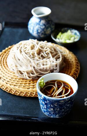 Teuchi Zaru Soba Stock Photo - Alamy