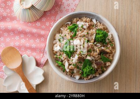 Tai-meshi / Sea bream with takikomi-gohan (rice cooked with sea bream ...