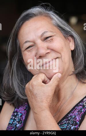 closeup portrait of smiling elderly latino woman Stock Photo - Alamy