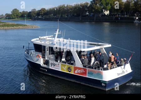 Electric solar powered ferry crossing the IJssel to Deventer Stock ...