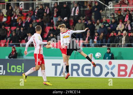 Duell in der Luft zwischen David Kubatta (Dynamo Dresden, #39) und ...