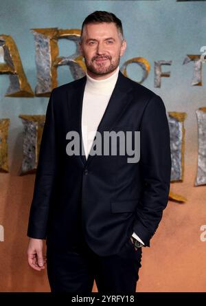 Richard Armitage attends the world premiere of the film 'The Lord of ...