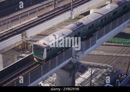 JR Saikyo Line Train Stock Photo - Alamy