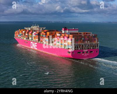 One Triumph, a container ship operated by Ocean Network Express Stock ...