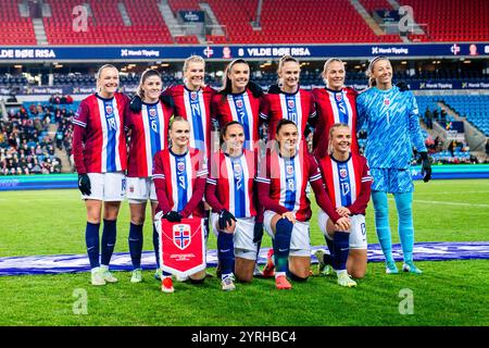Norway's Marit B. Lund, goalkeeper Cecilie Fiskerstrand and team ...