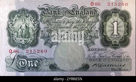 English pound note 1930 Stock Photo - Alamy