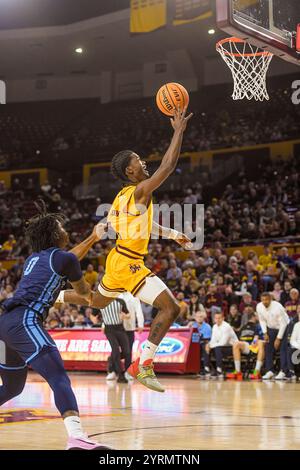 Arizona State guard Alston Mason (1) brings the ball up court against ...
