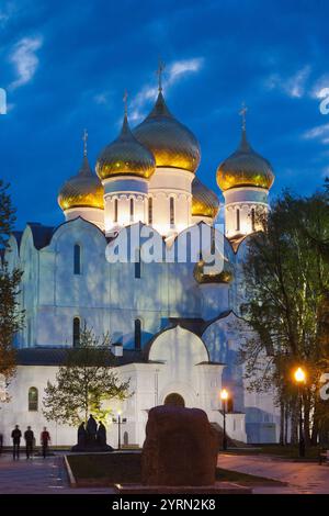 Russia, Yaroslavl Oblast, Golden Ring, Yaroslavl, Yaroslavl Kremlin ...
