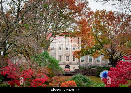 Cheekwood Estate mansion building architecture surrounded by colorful ...