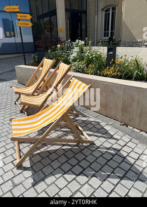 Reims street scenes Stock Photo - Alamy