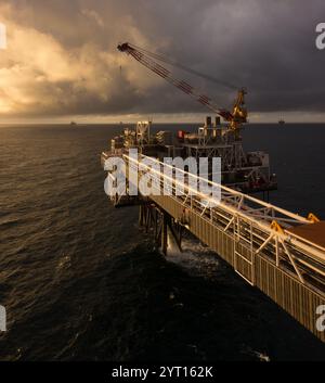 Oil rig, North Sea, Forties Alpha Stock Photo - Alamy