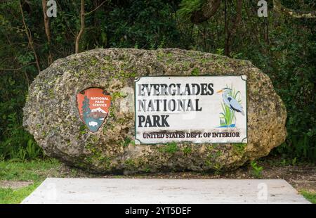 The NPS Welcome Sign at Everglades National Park, Florida, United ...