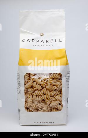 Italian pasta on a white background. Spaghetti, pappardelle, orzo ...