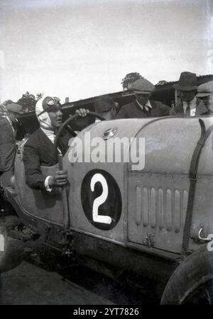 Motor Racing - Spectators - Brooklands Stock Photo - Alamy