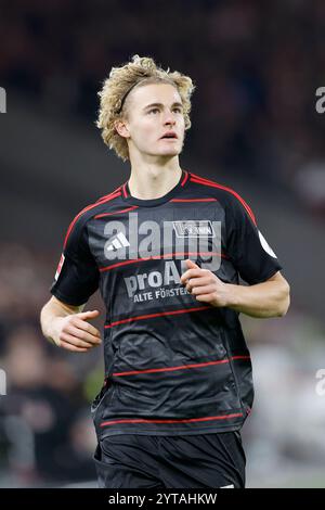 Tom Rothe (1. FC Union Berlin, #15) GER, FC St. Pauli vs. 1. FC Union ...