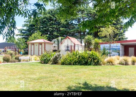 Historic Bridge-Keeper's Hut & Jail, Rakaia Garden, Rakaia, Canterbury ...