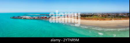 Waterfront of Timaru town on Pacific coaast of New Zealand South Island ...