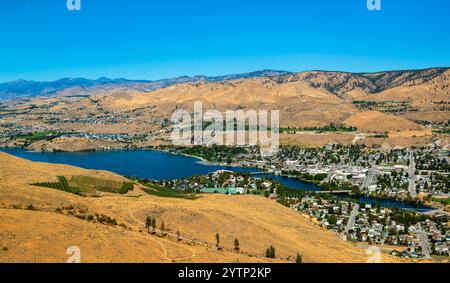 Spectacular Views of Lake Chelan from Elephant Head Trail, Lake Chelan ...