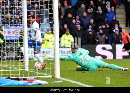 Rangers' Danilo (left) scores his sides first goal during the UEFA ...