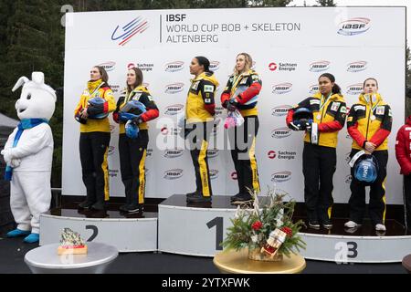 KALICKI Kim, SIEBERT Lauryn (Germany) at the start, GER, IBSF Bob World ...