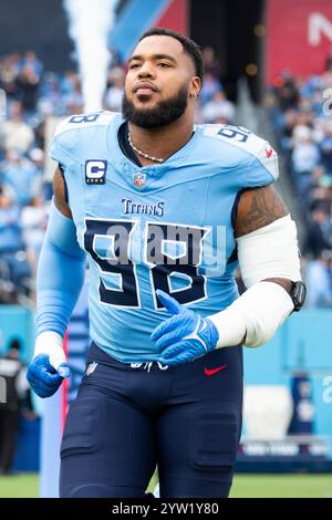 Tennessee Titans defensive tackle Jeffery Simmons (98) walks on the ...