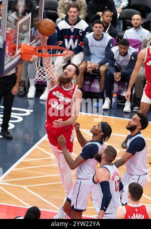 Memphis Grizzlies center Jay Huff (30) looks to pass during the first ...