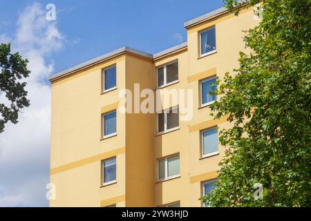 Monotone residential building, Delmenhorst, Lower Saxony, Germany Stock ...