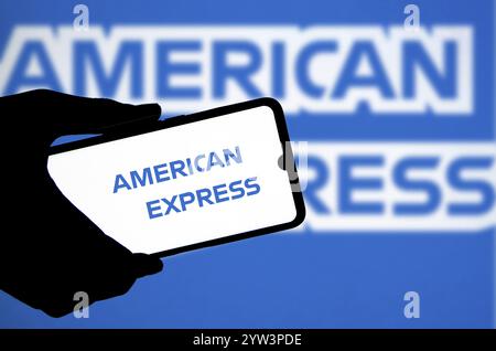 American express company logo on smartphone Stock Photo - Alamy
