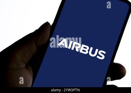 Airbus logo on smartphone Stock Photo - Alamy