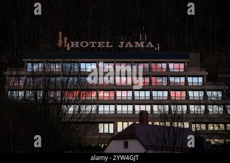 Hotel Jama, inside Park Postojnska Jama. Slovenia Stock Photo - Alamy