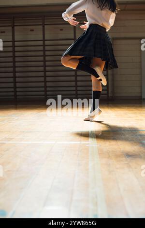 High school girls performing ballet dance Stock Photo - Alamy