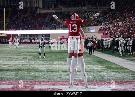Indiana wide receiver Elijah Sarratt (13) runs past Kennesaw State ...