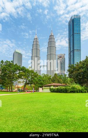 Awesome view of the KLCC Park and Petronas Twin Towers Stock Photo - Alamy