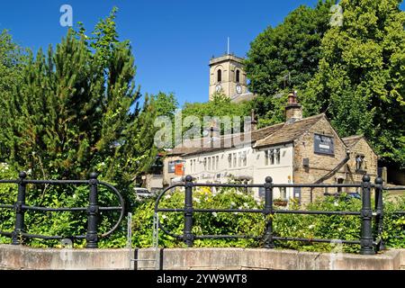 St James Church and the Shoulder of Mutton pub, Slaithwaite, West ...